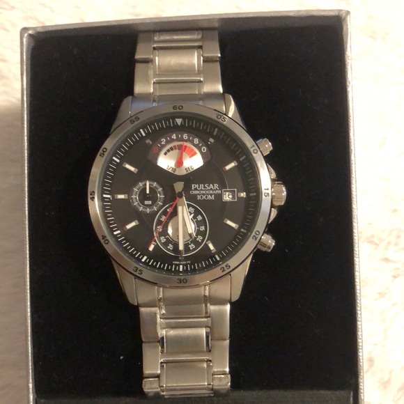 Pulsar | Accessories | Pulsar Black And Silver Mens Watch Is ...